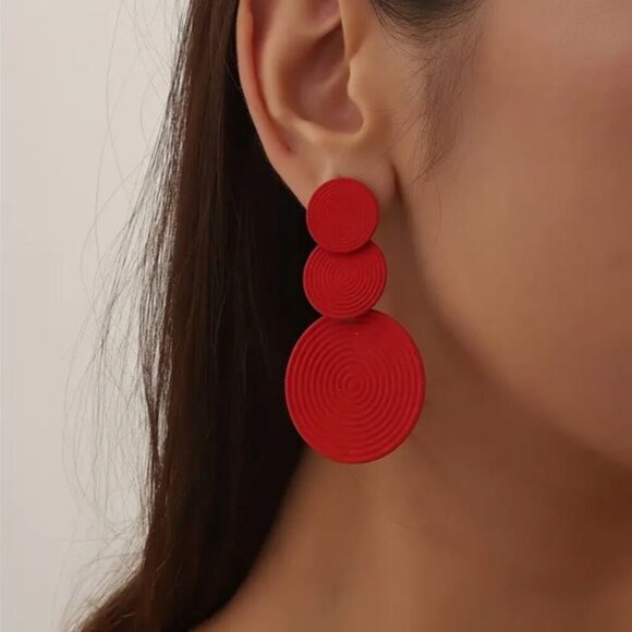 Private Label | Jewelry | New Tyree Matte Crimson Red Triple Circle ...